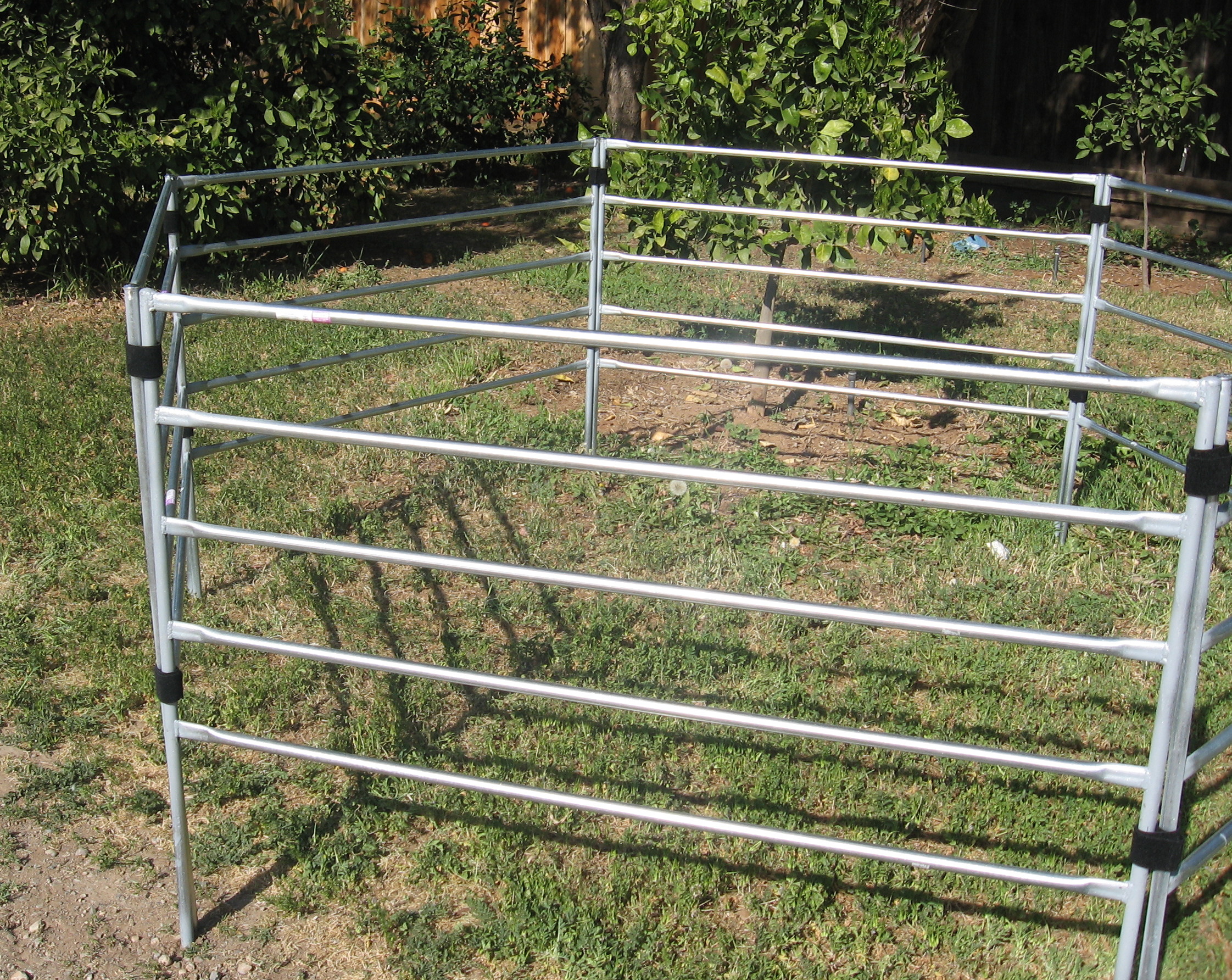 Shady Shack Portable Horse Pens Photo Gallery